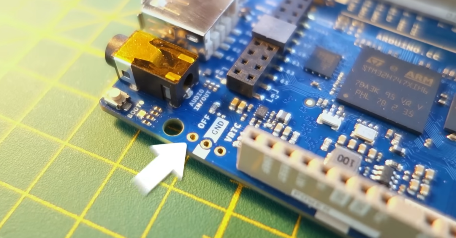 Arduino GIGA R1 Review - Technetron Electronics