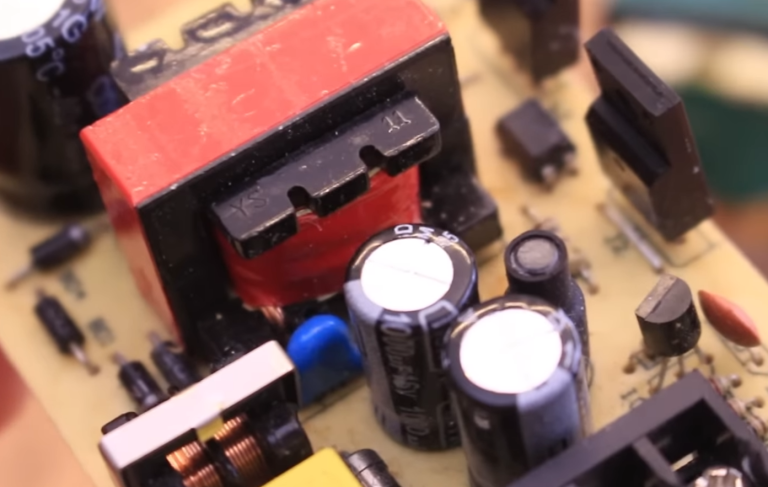 What Is a Flyback Transformer? - Technetron Electronics