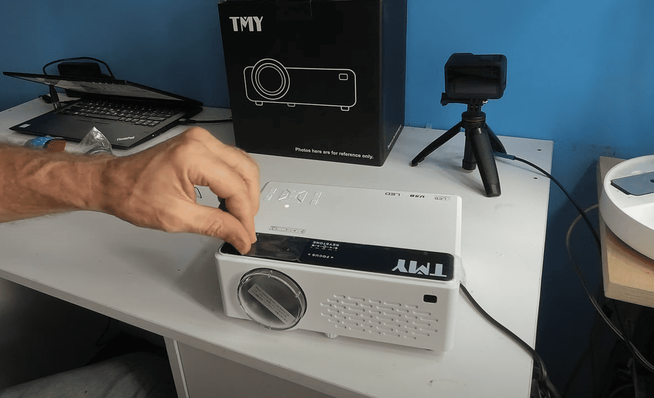 TMY Projector Setup Guide - Technetron Electronics